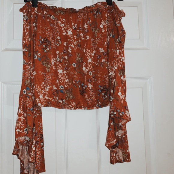 Papaya | Tops | Papaya Floral Crop Top | Poshmark